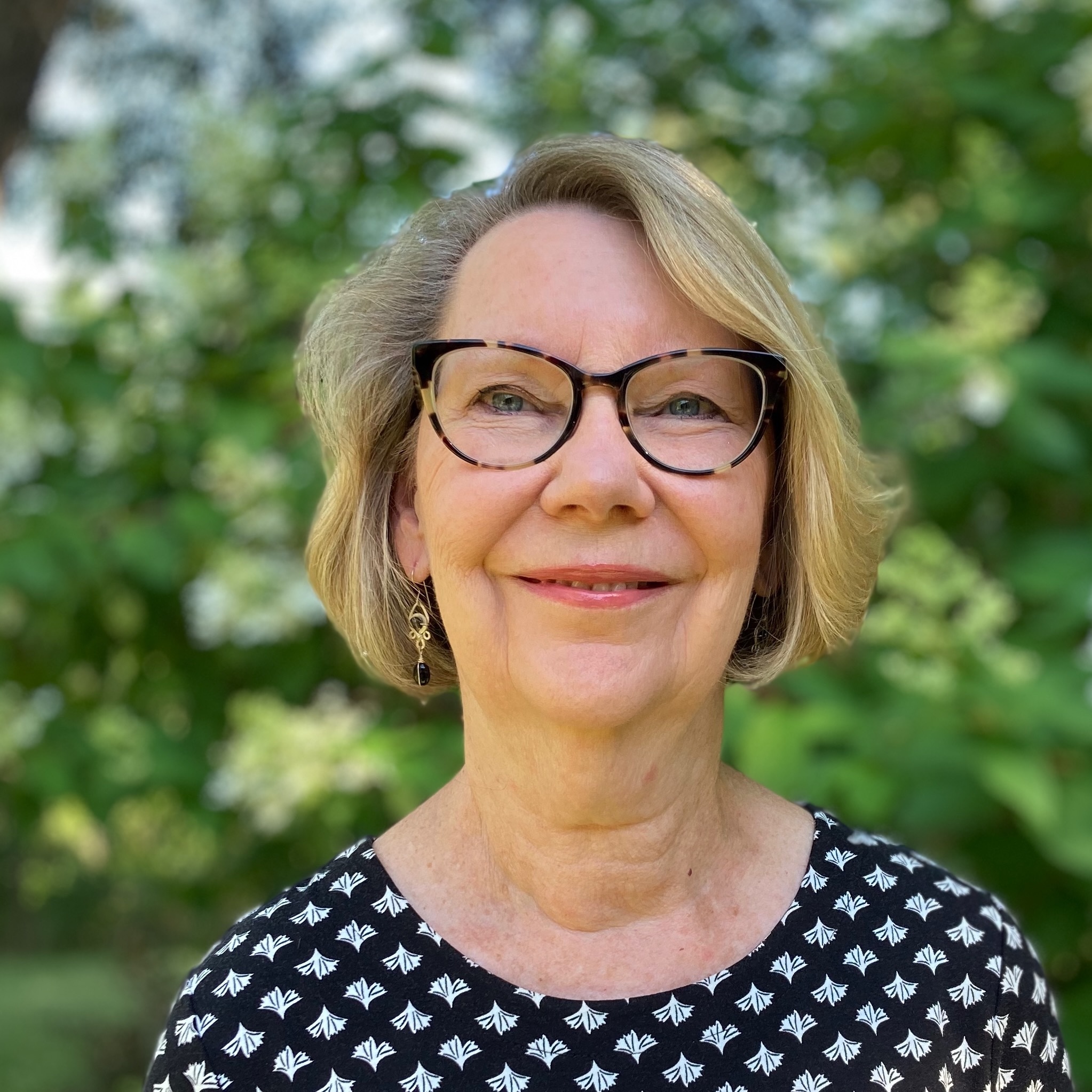 About the Author | Diana Dudzik